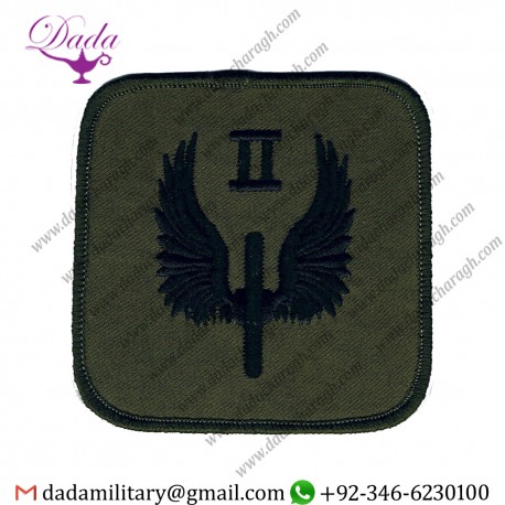 RAF REGIMENT - 2(PARACHUTE) SQUADRON II OVER WINGED WHEEL EMBROIDERED