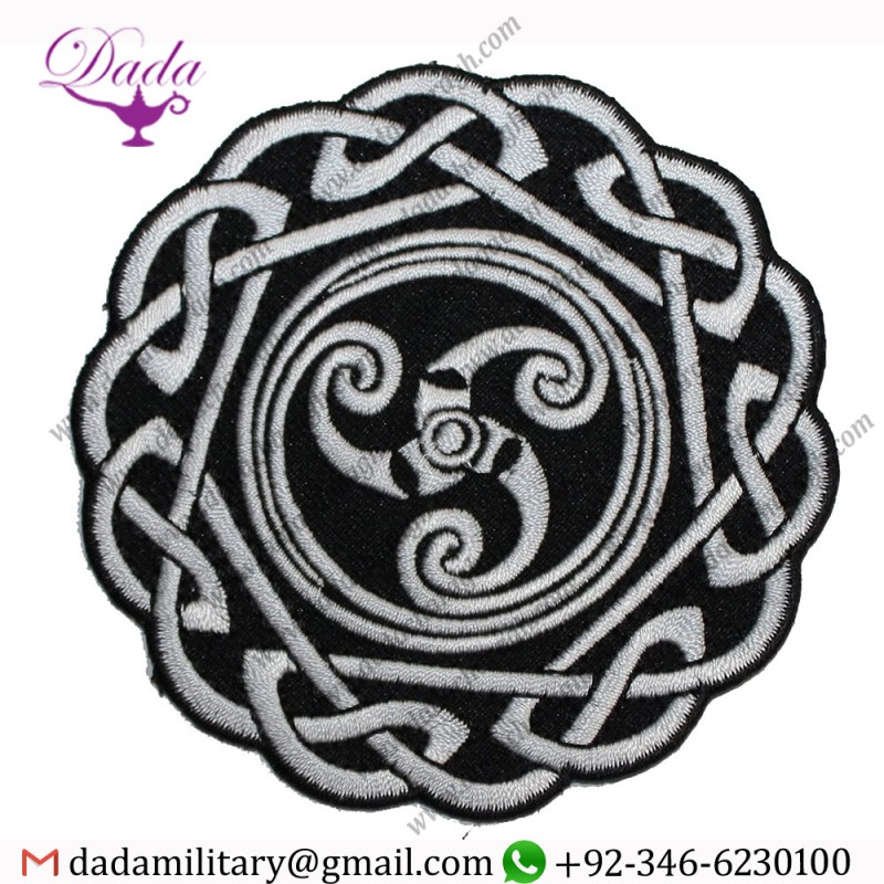 ROUND CELTIC KNOT PATCH Embroidery Patches Machine Embroidered Patches