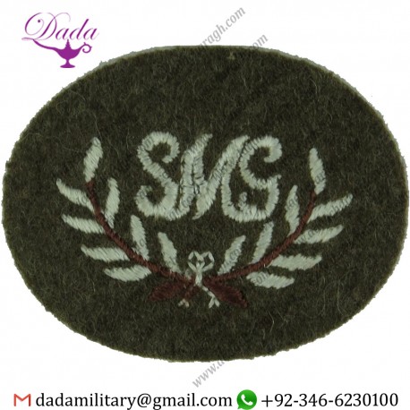 SUB-MACHINE GUN MARKSMAN SMALL ON KHAKI EMBROIDERED CLOTH TRADE BADGES